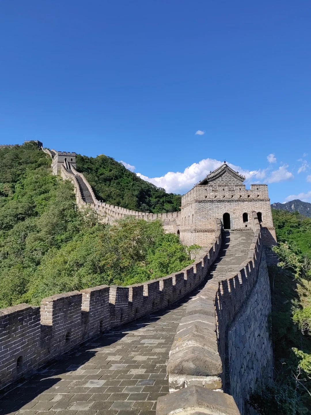 The Mutianyu Great Wall of China:Less Crowded, Beautiful Scenery ...